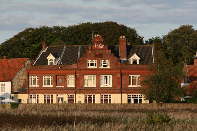 The George - Blakeney Cottage Company