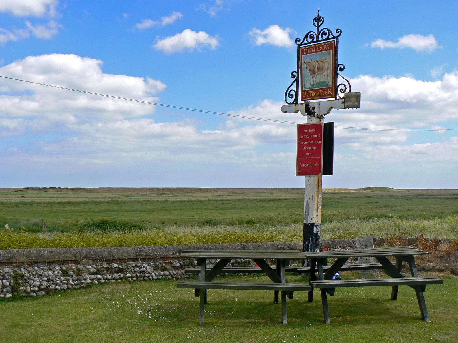 The Dun Cow - Blakeney Cottage Company